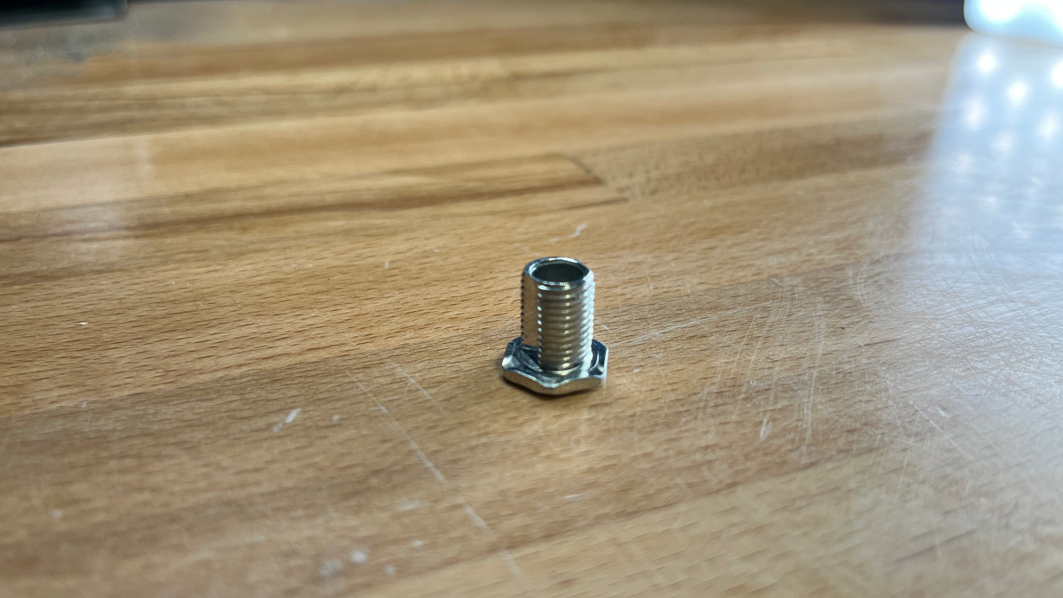 Adjustable Height Stand (Base Plate Screw) – Both Lighting USA